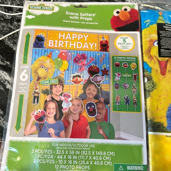 Sesame Street | Party Supplies | Sesame Street Birthday Decorations ...